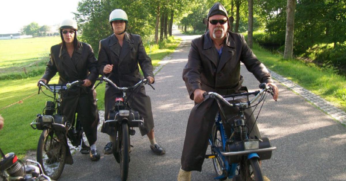 Solex rijden in Friesland