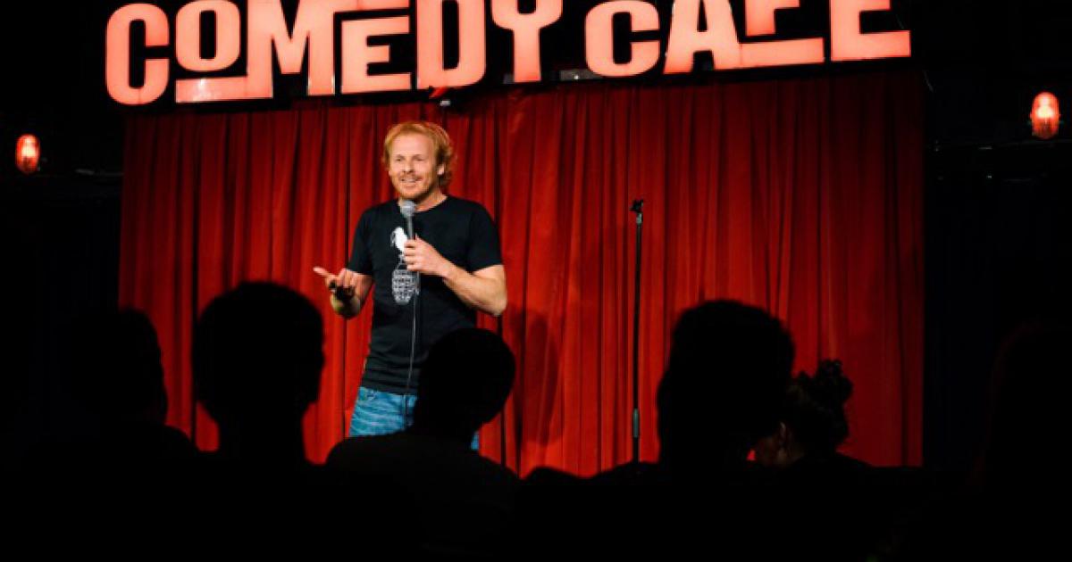 Comedy Café