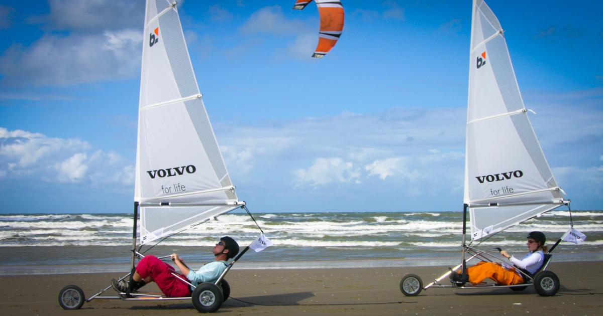 Blokarten op het strand