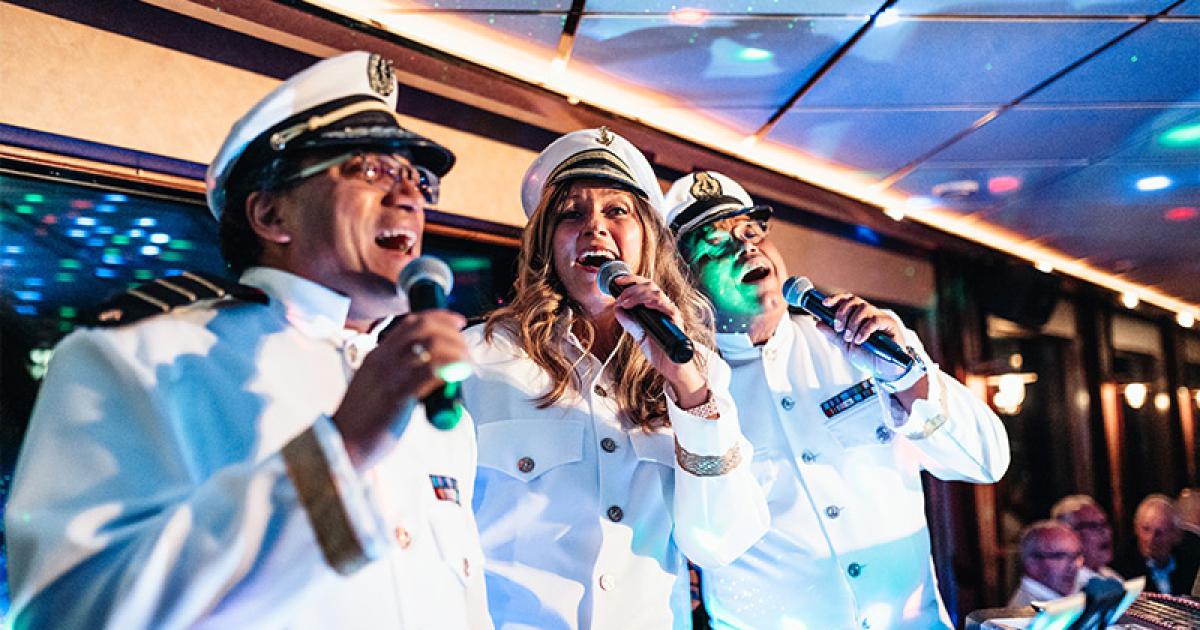 Moonlight Dinner Cruise All-in